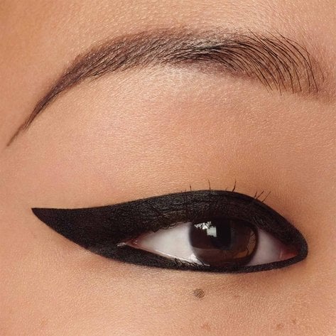 ABC del delineador de ojos líquido | Consejos de Maybelline Master